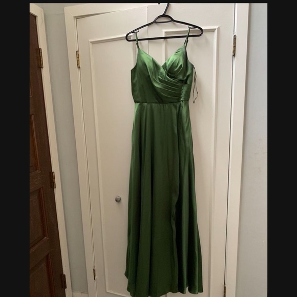 Dresses | Beautiful Green Color Dress | Poshmark